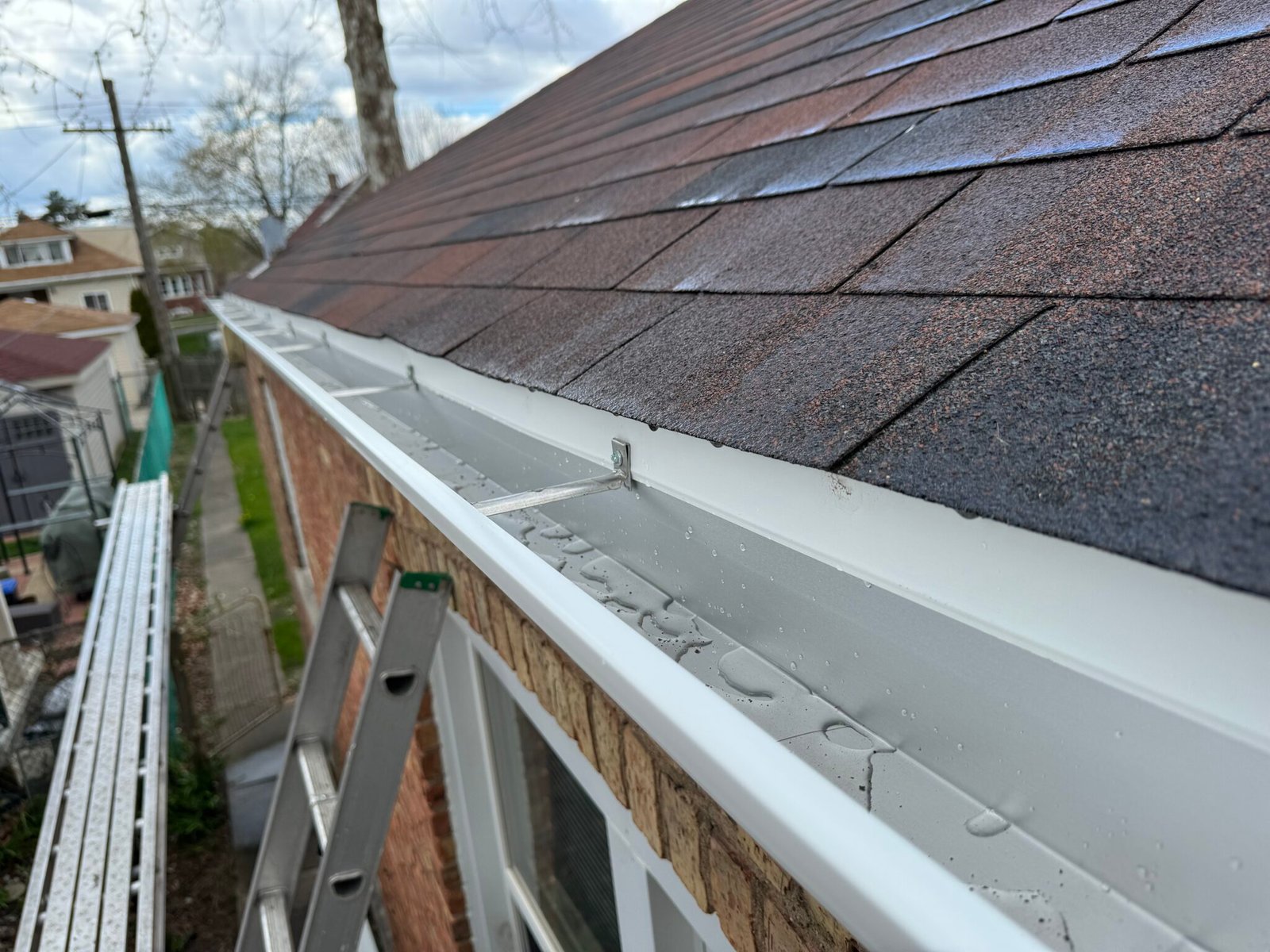 Aluminum Gutter Installation - Chicago IL - Gutters Services
